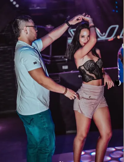 Festa Crossover Venerdì al Living Club - Cali, Colombia